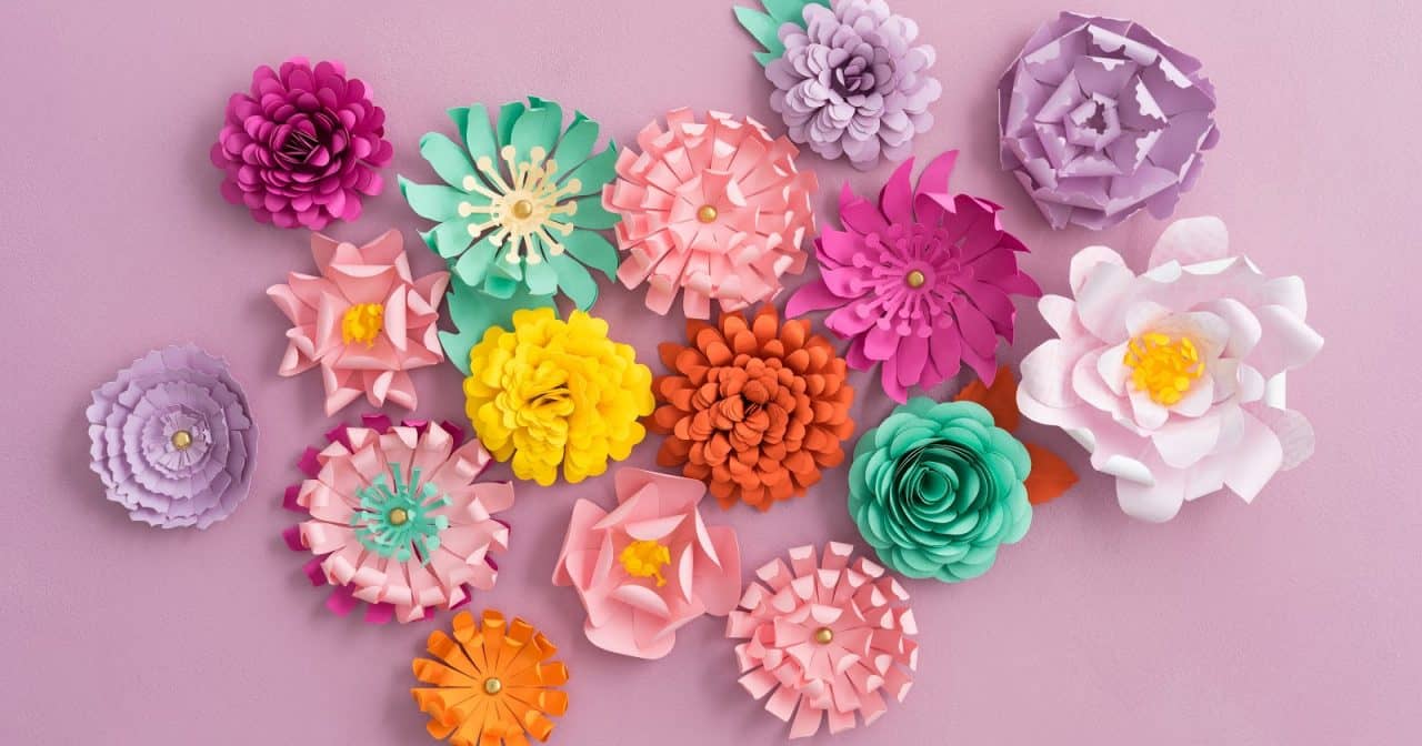 How to Create a Paper Flower Wedding Arch That Will Leave Your Guests ...