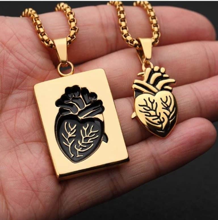 10 Extraordinary His And His Necklaces That Make Amazing Wedding Gifts