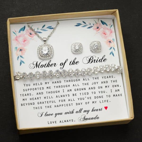 40 Amazing Mother of the Bride Gift Ideas for Lesbian Weddings