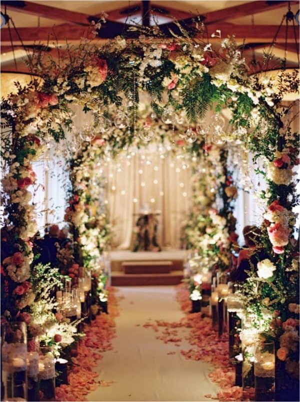 9 Stylish Indoor Wedding Decoration Ideas You'll Fall Madly In Love With