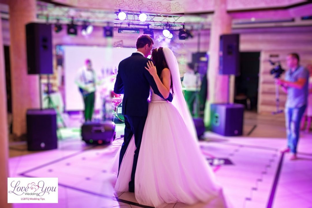 60+ Best 80s Wedding Songs to Dance to (Amazing Playlist!)