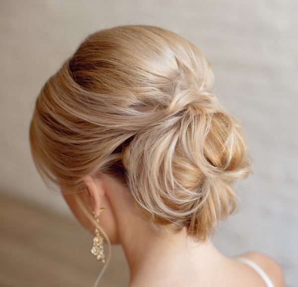 15 Wedding Hairstyles With Extensions That Make You Look Prettier