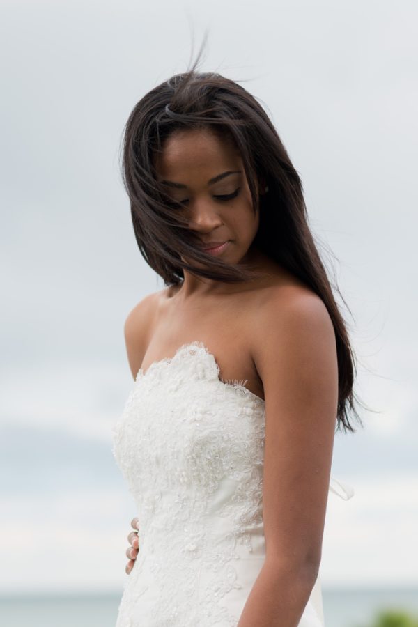 40 Gorgeous Straight Hairstyles for Weddings (Bride's Guide)