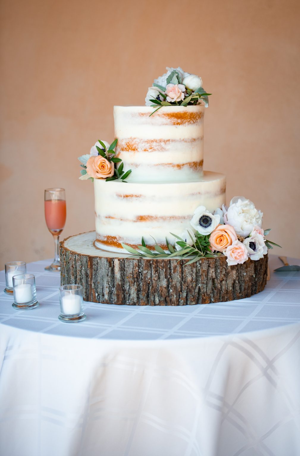 15 Of The Best Rustic Wedding Themed Cake Ideas