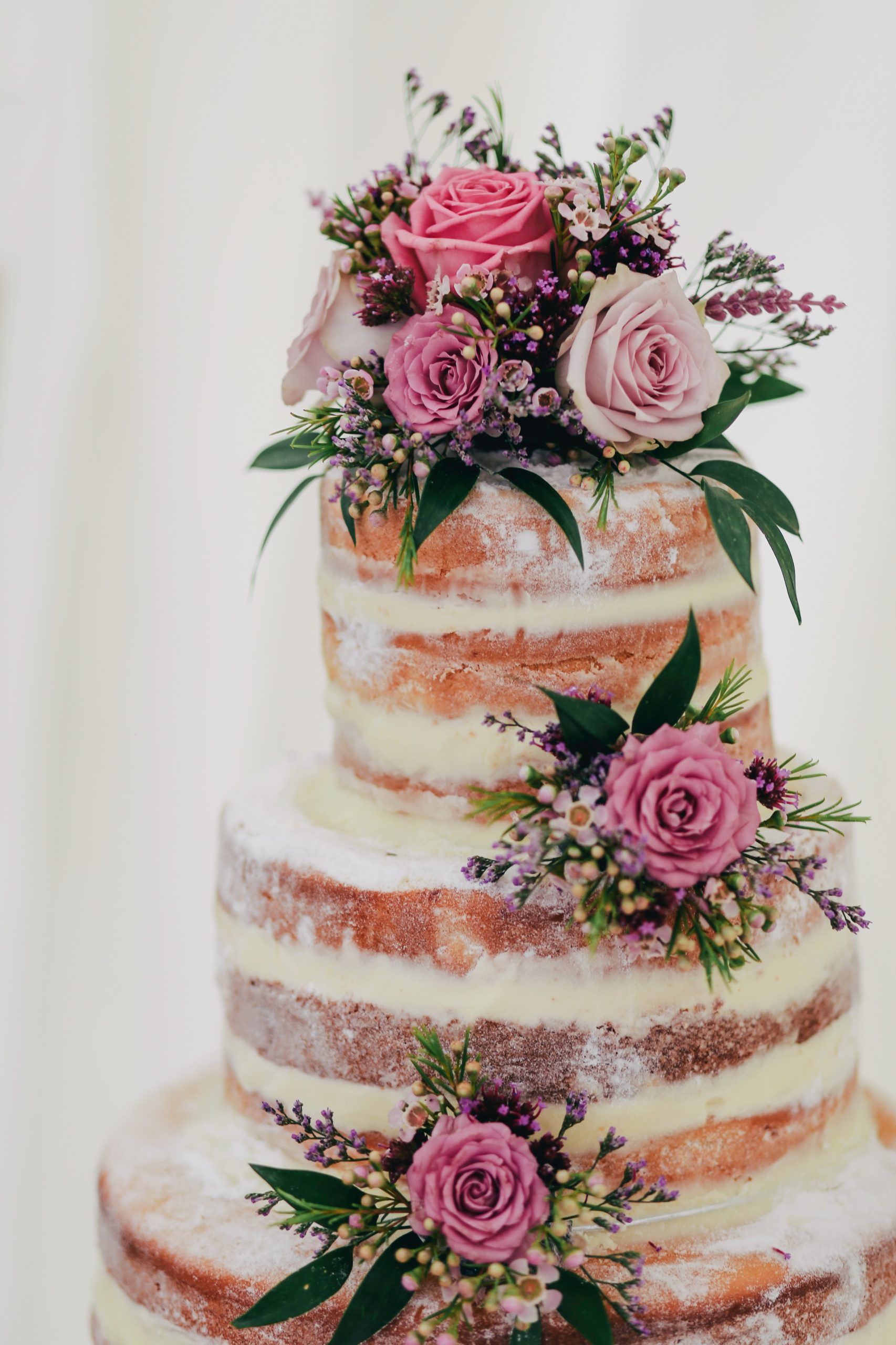 15 Of The Best Rustic Wedding Themed Cake Ideas