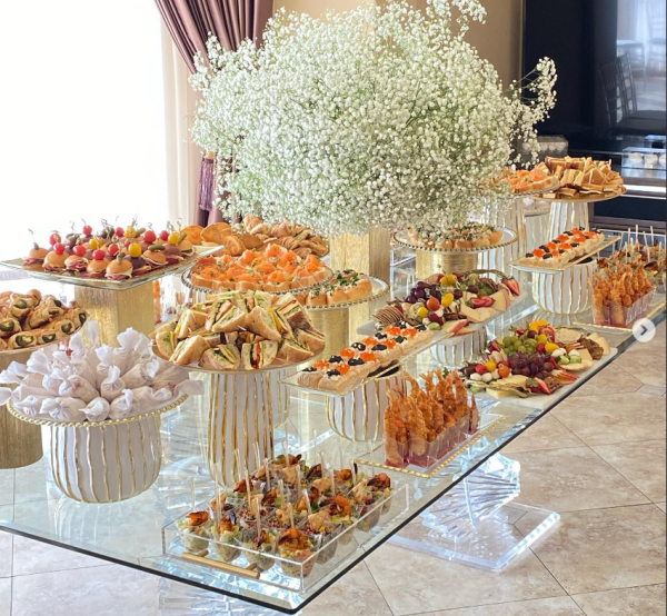 25+ Wedding Reception Buffet Menu Ideas on a Budget