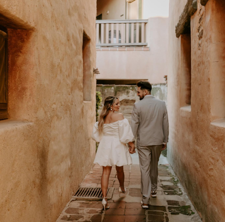 25 Romantic Engagement Photo Ideas Everybody Will Love