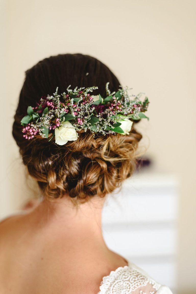 6 Best & Trending Wedding Bun Hairstyles For Every Bride
