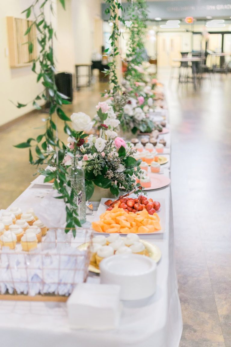 Bridal Shower Flower Bar Ideas: 15+ Unique and Creative Ways to ...