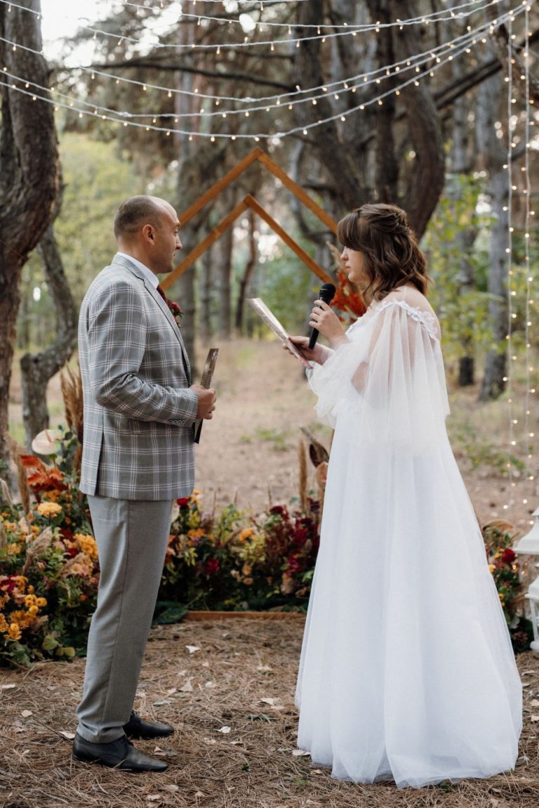30 Year Wedding Vow Renewal Ideas: Celebrate Your Love in Style
