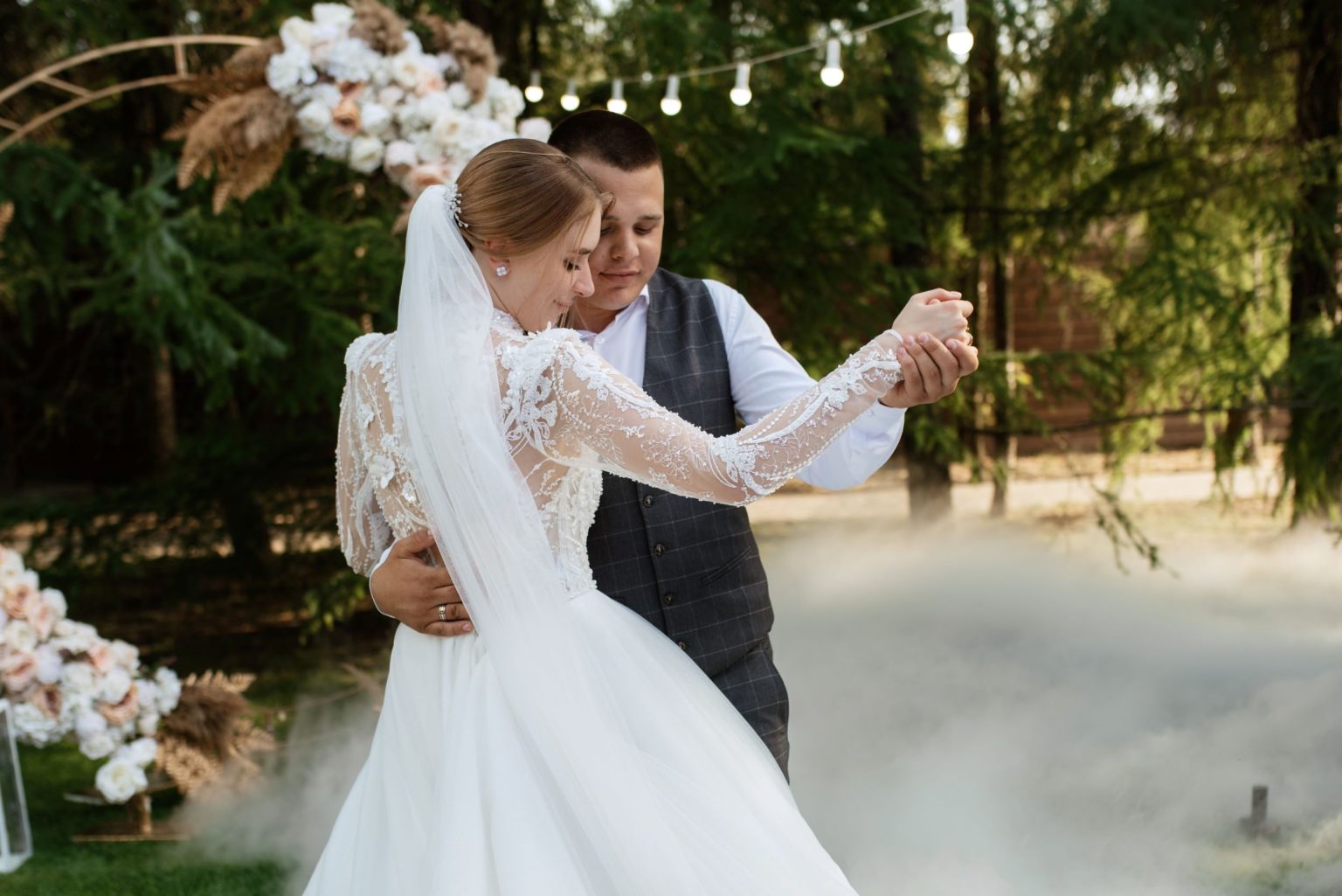 170 Best First Dance Wedding Songs You're Sure To Love