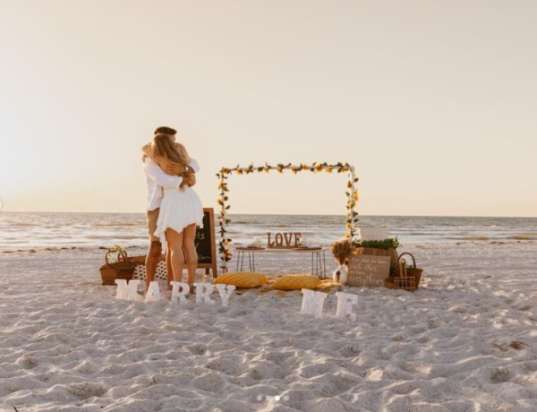 Beach Marriage Proposal Ideas: 10 Most Romantic Ways to Pop the ...