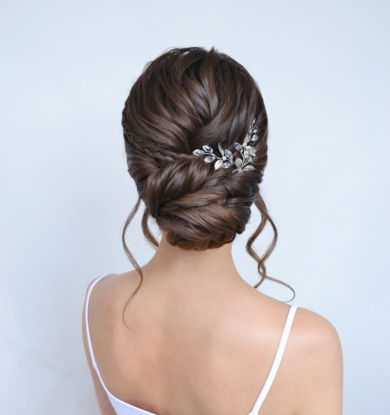 20+ Hairstyles For Brides With Long Hair: Find Your Perfect Wedding Day ...