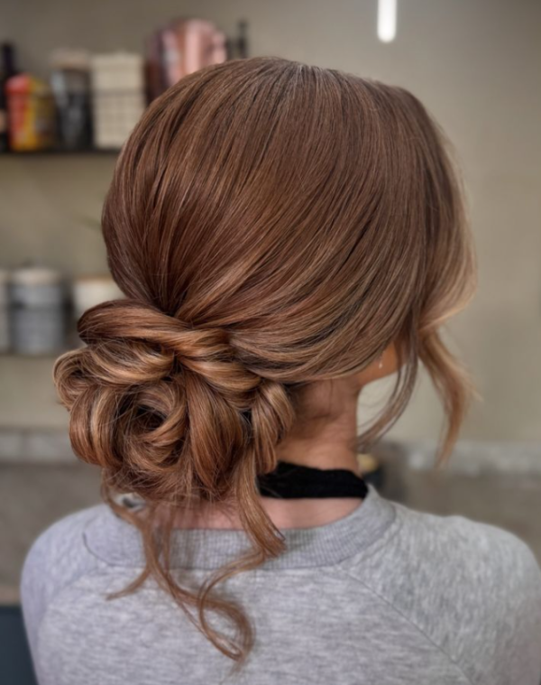 33 Gorgeous Classic and Elegant Wedding Hairstyles You'll Love