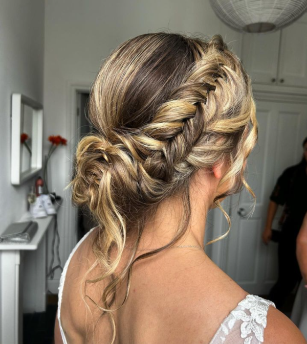 20 Gorgeous Braided Wedding Hairstyles To Inspire Your Look
