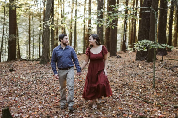 33 Perfect Fall Engagement Photo Inspiration Ideas You'll Love