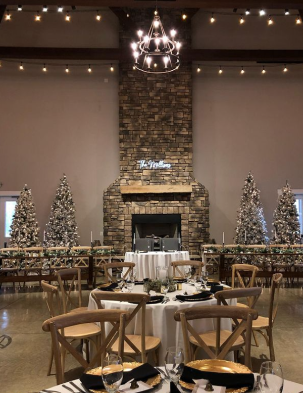 50+ Beautiful Winter Wedding Decorations: Inspirations from Real Weddings