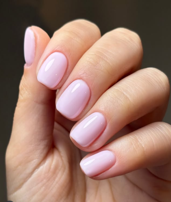 20 Stunning Short Wedding Nail Ideas for Brides