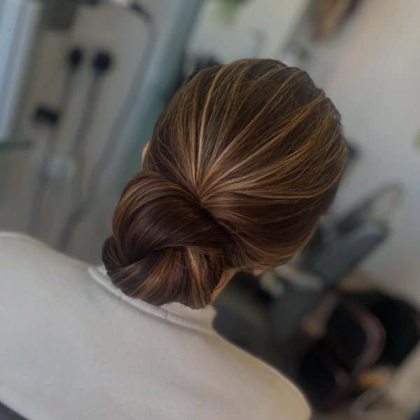 20 Gorgeous Low Bun Hairstyles for Bridesmaids