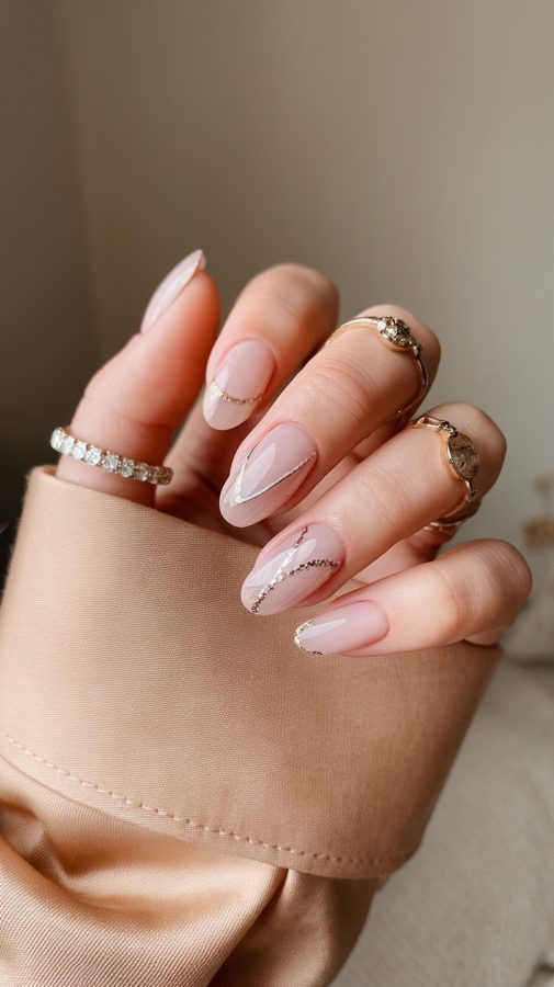 15 Stunning Short White Nail Designs to Try This Season