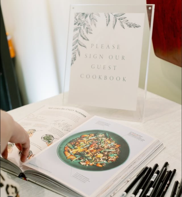 15 Creative Guest Book Ideas for Your Wedding