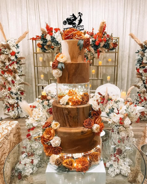 15 Stunning Fall Wedding Cake Ideas for Your Autumn Celebration