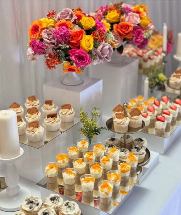 20 Stunning Bridal Shower Dessert Table Ideas